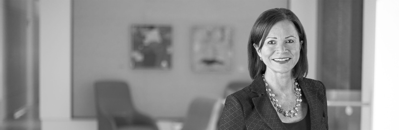 Bryan Cave Leighton Paisner - Lisa Mayhew