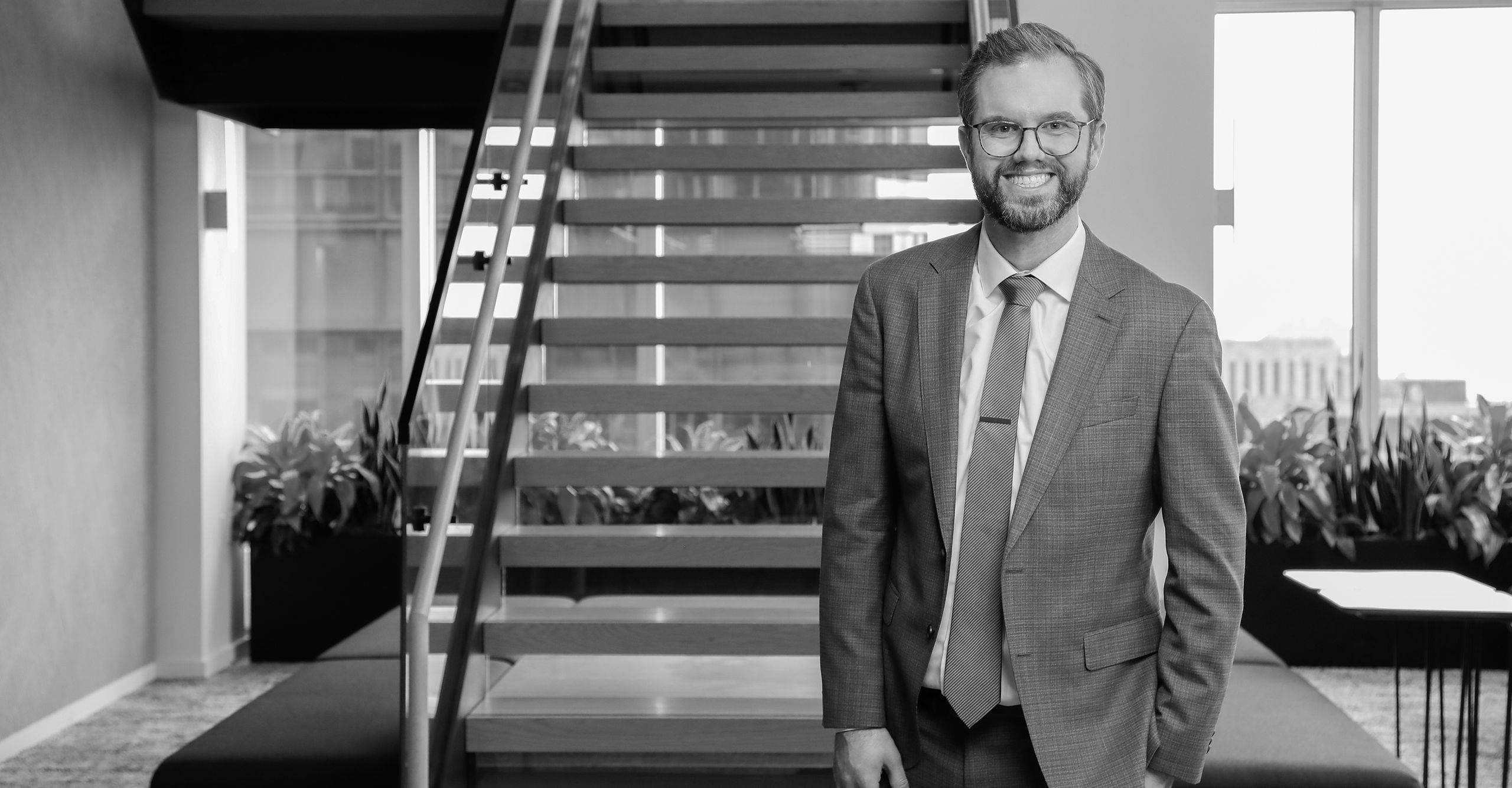 Chris Girouard | BCLP - Bryan Cave Leighton Paisner