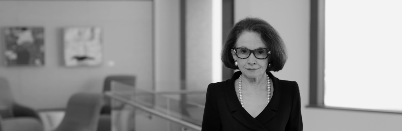 Bryan Cave Leighton Paisner - Mary G. Reichert